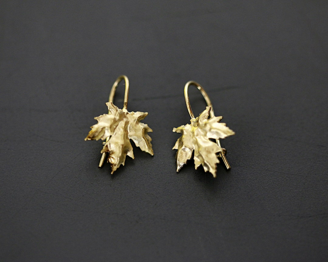 Canadian Maple Leaf Drop Earrings in 14k Solid Gold - Etsy