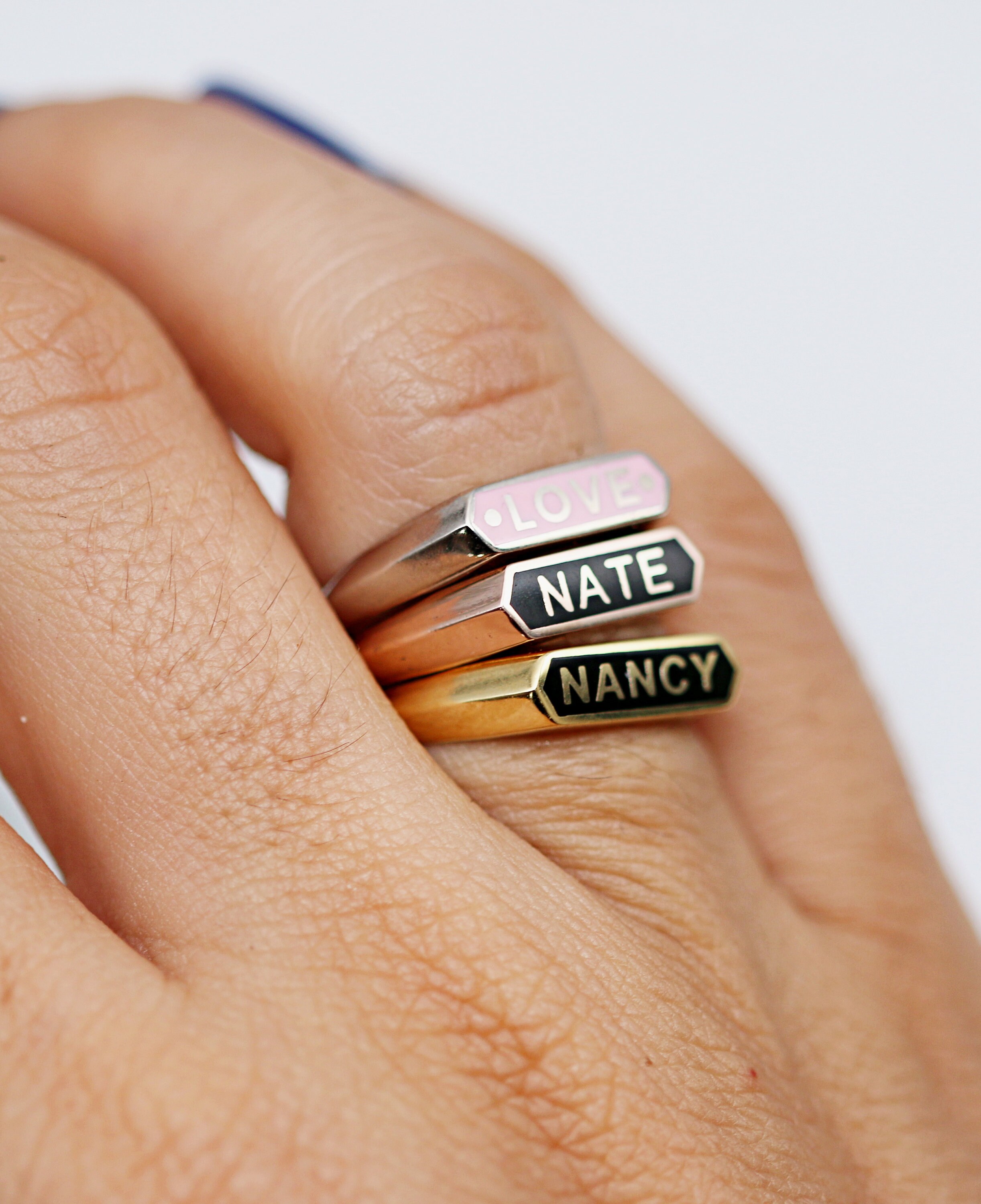 14k Gold Enamel Signet Name Ring, Personalized Unisex Ring - Etsy