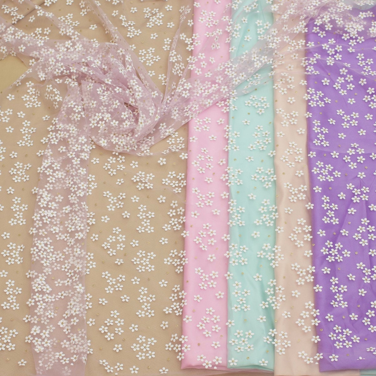 Print Daisy Soft Tulle Gorgeours Lace Fabric Floral Daisy Tulle Fabric ...