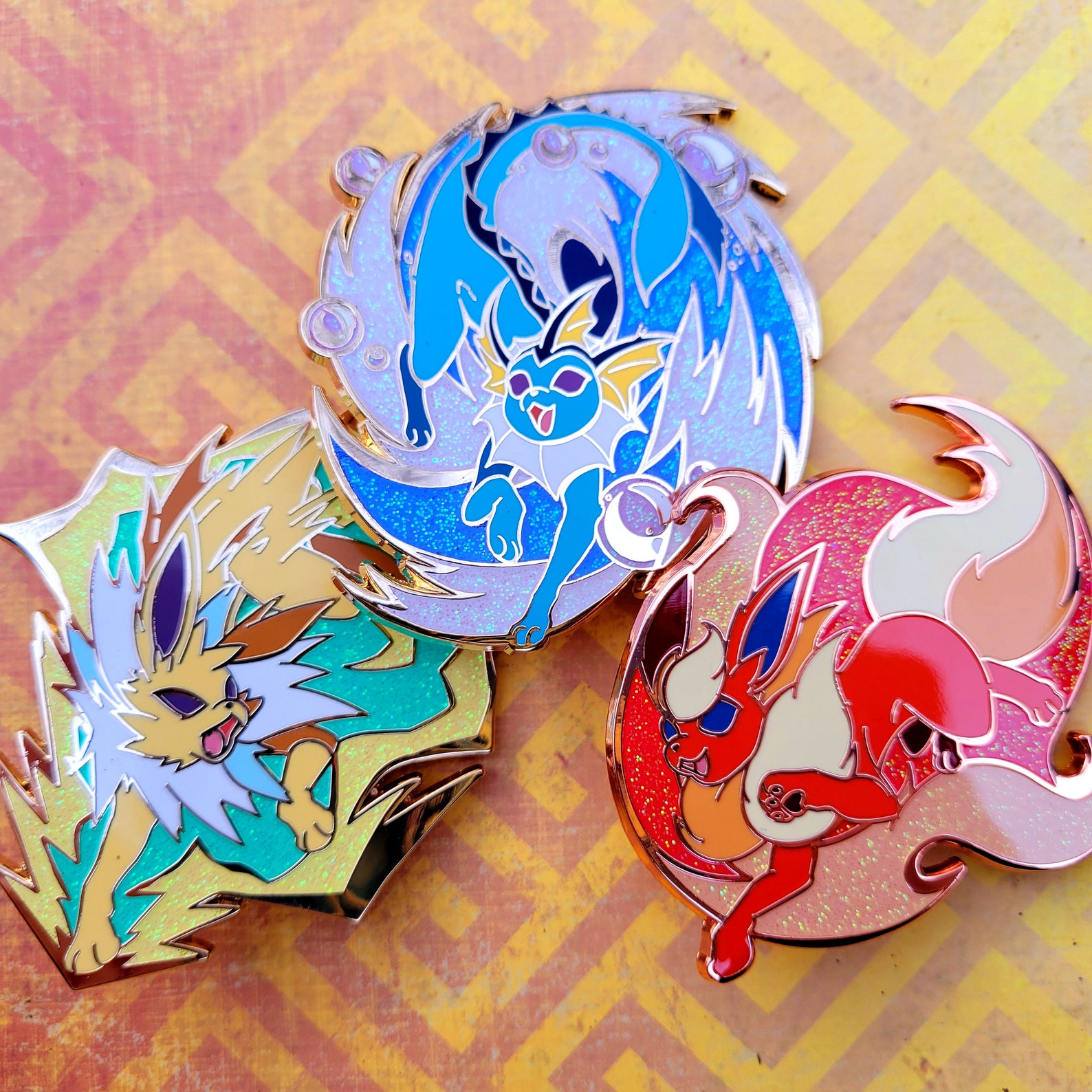 Flareon Eeveelutions Pokémon Enamel Pin - Etsy