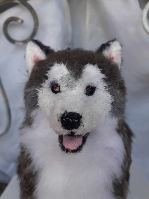 Malamute stuffed animal store