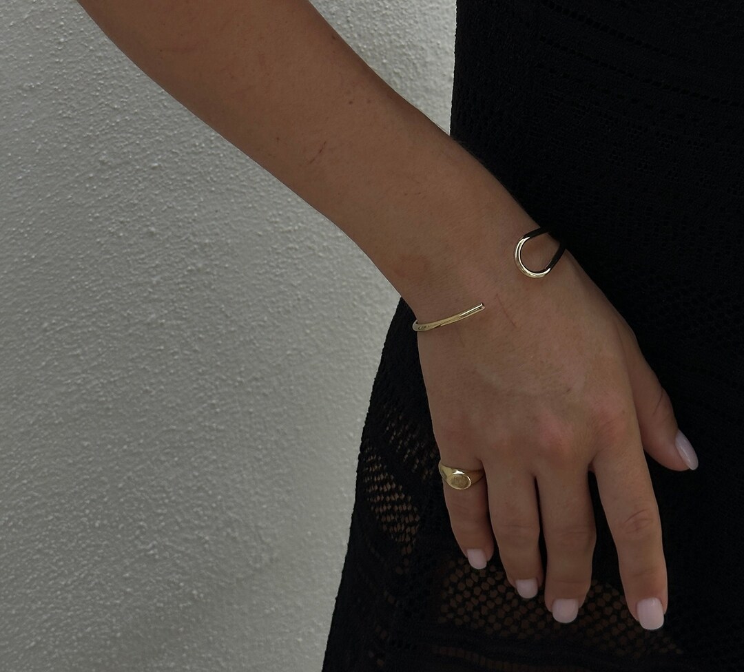 Pinky Signet Ring With Alphabet, Custom Name Initial Letter Signet Ring ...