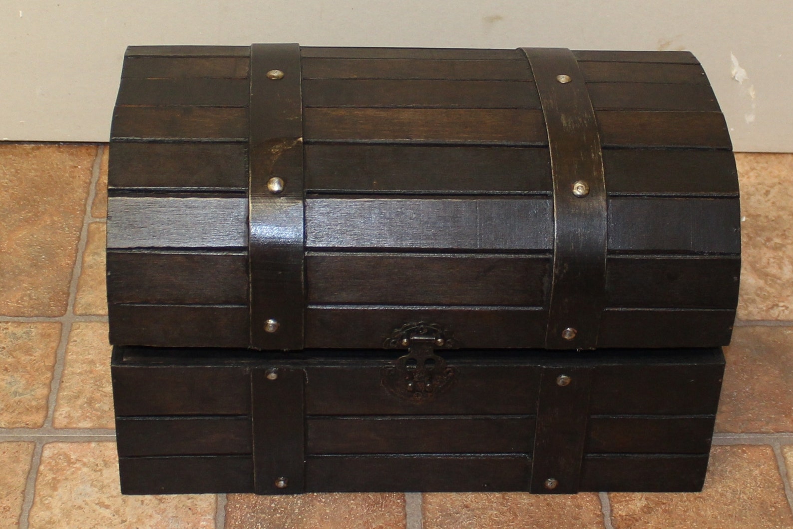 Dark Brown Wooden Round-top Trunk - Etsy