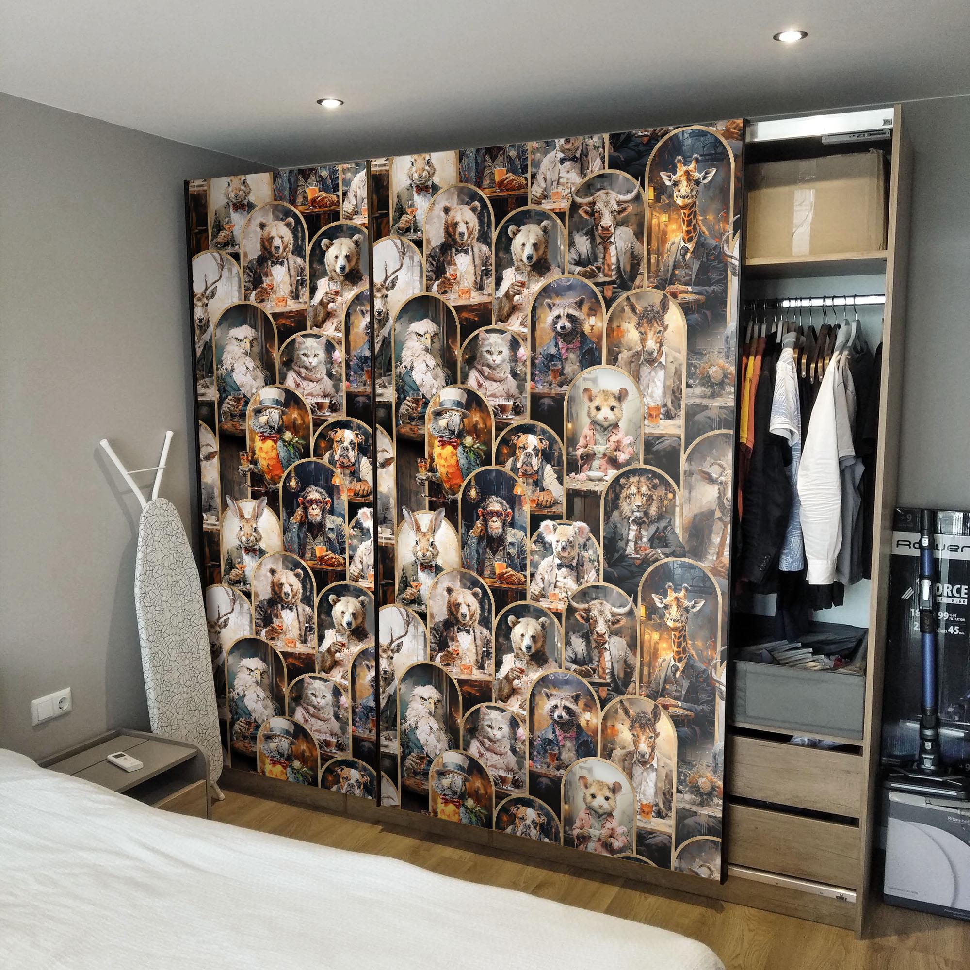 Bar Animals 200% Scaled Wallpaper. Bull, Chimp, Lion, Deer, Eagle, Goat ...