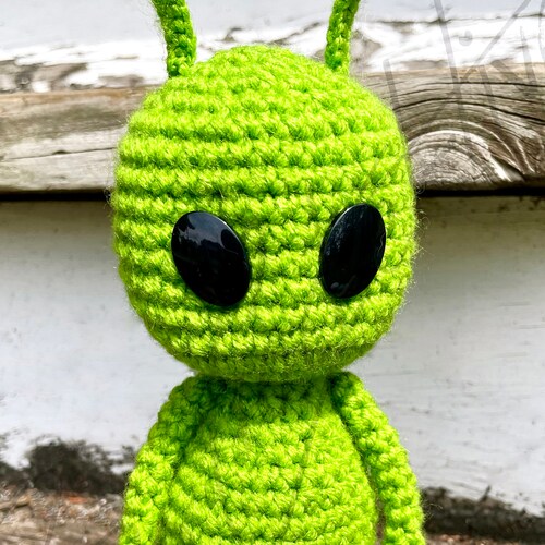Alien Crochet Pattern PDF File - Etsy