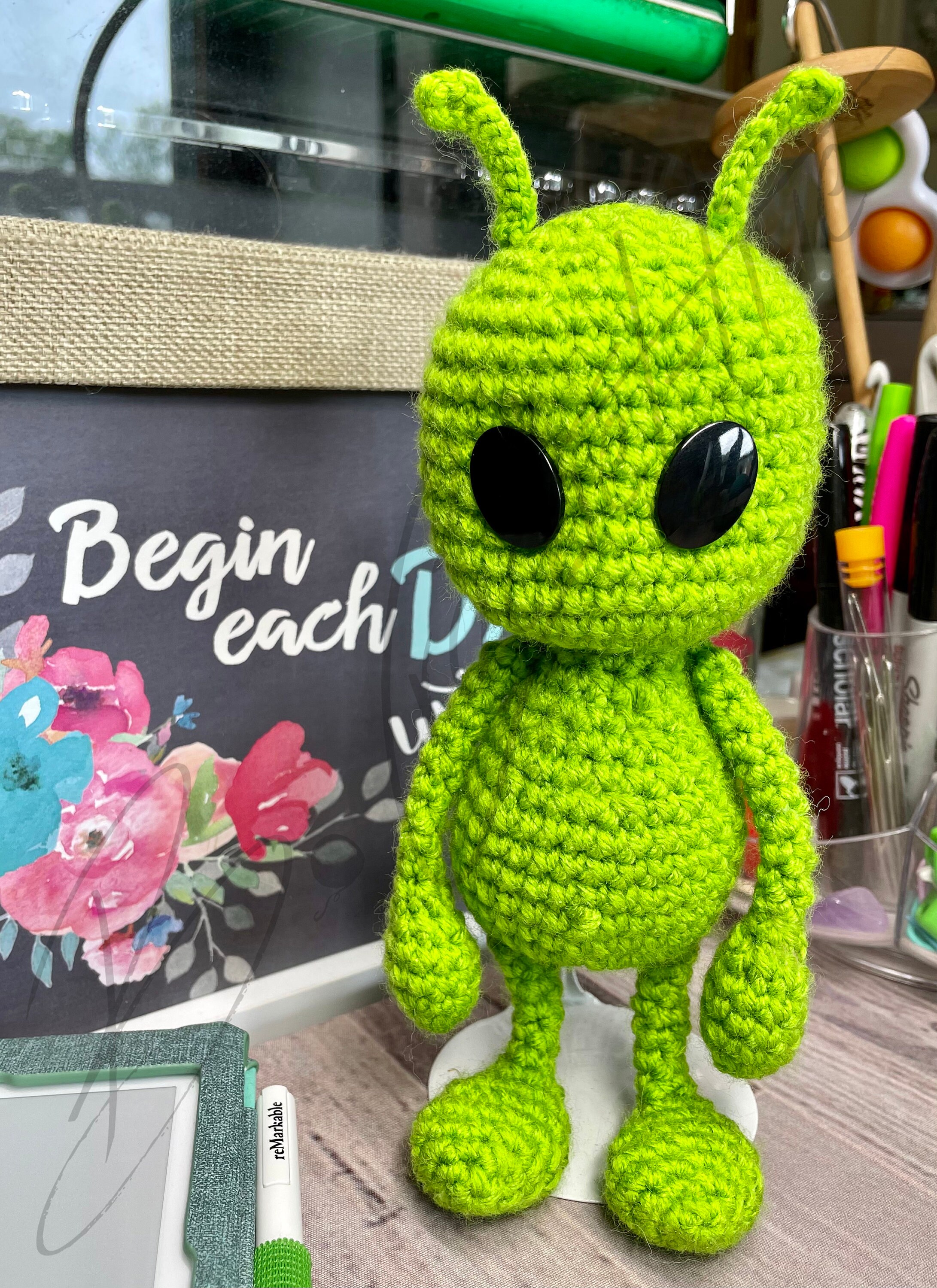 Galaxy Guardian Alien crochet PATTERN PDF ONLY | Etsy