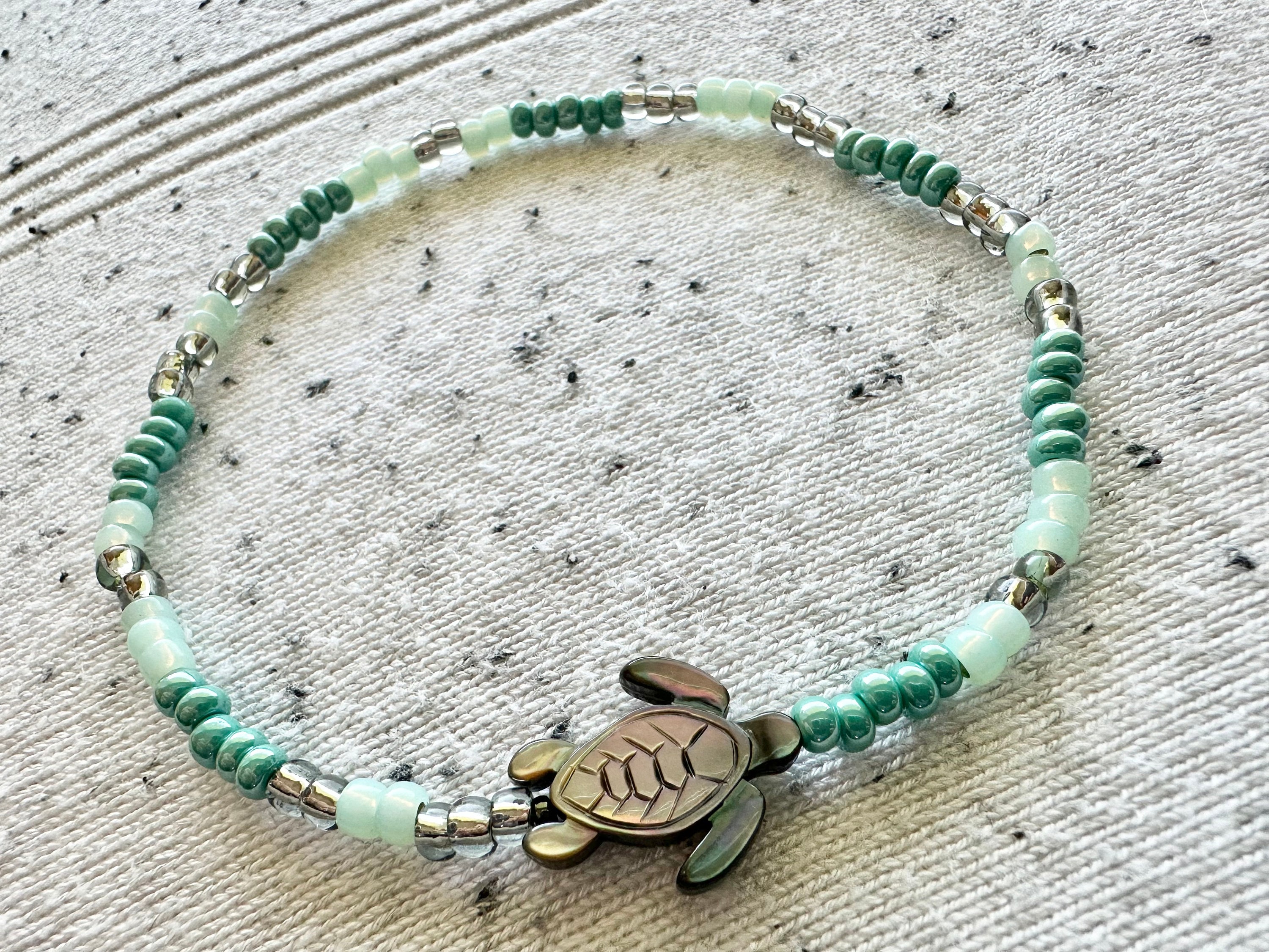 Sea Turtle Anklet, Mother of Pearl Beaded Bracelets, Water-safe Boho ...
