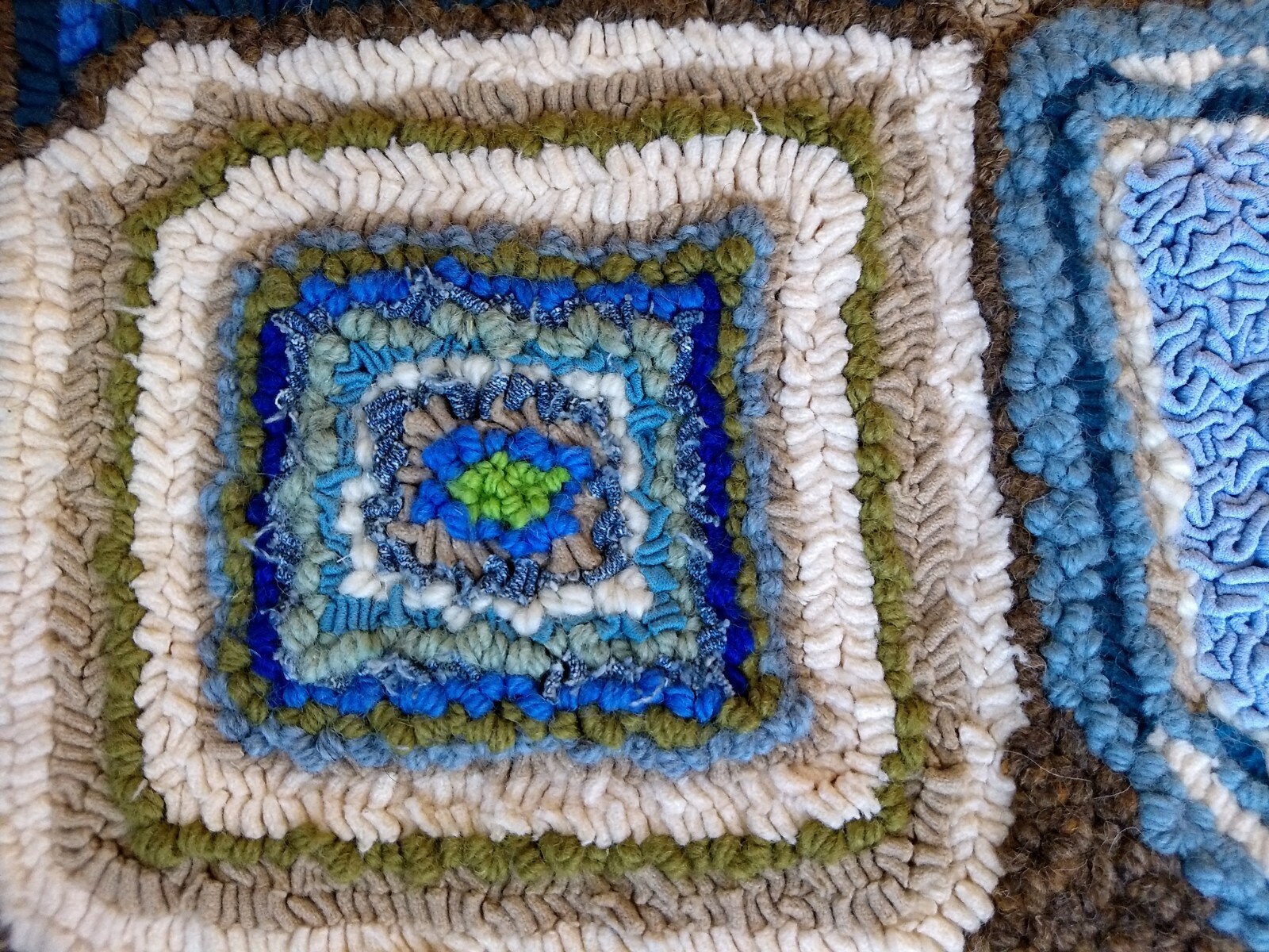 Hand Hooked Rug - Serenity Quilt - Original Design - Etsy