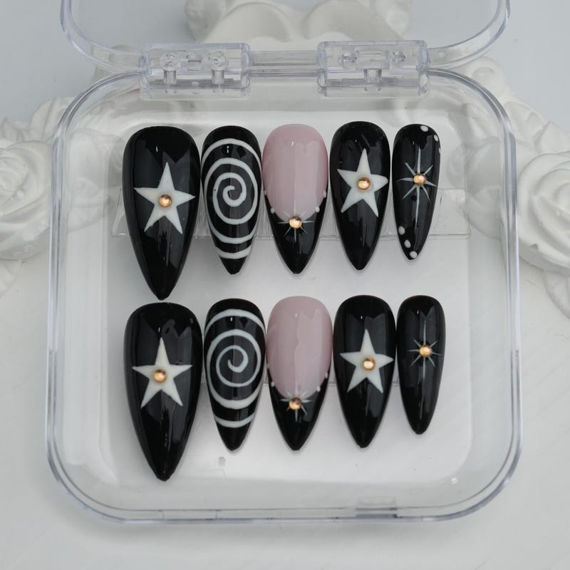 Flower Stiletto Nails - Etsy