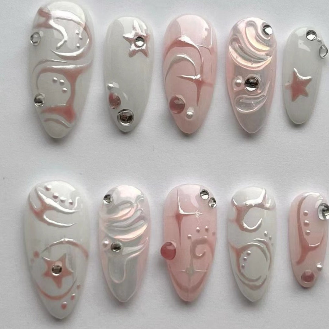 Hand Drawn Nails\gift Nails \custom Press on Nails\hand Made Press on ...