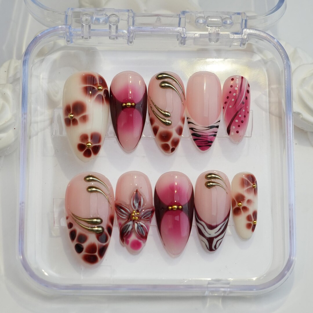 Handmade Gel Press on Nails: Custom Faux Acrylic Nails - Etsy