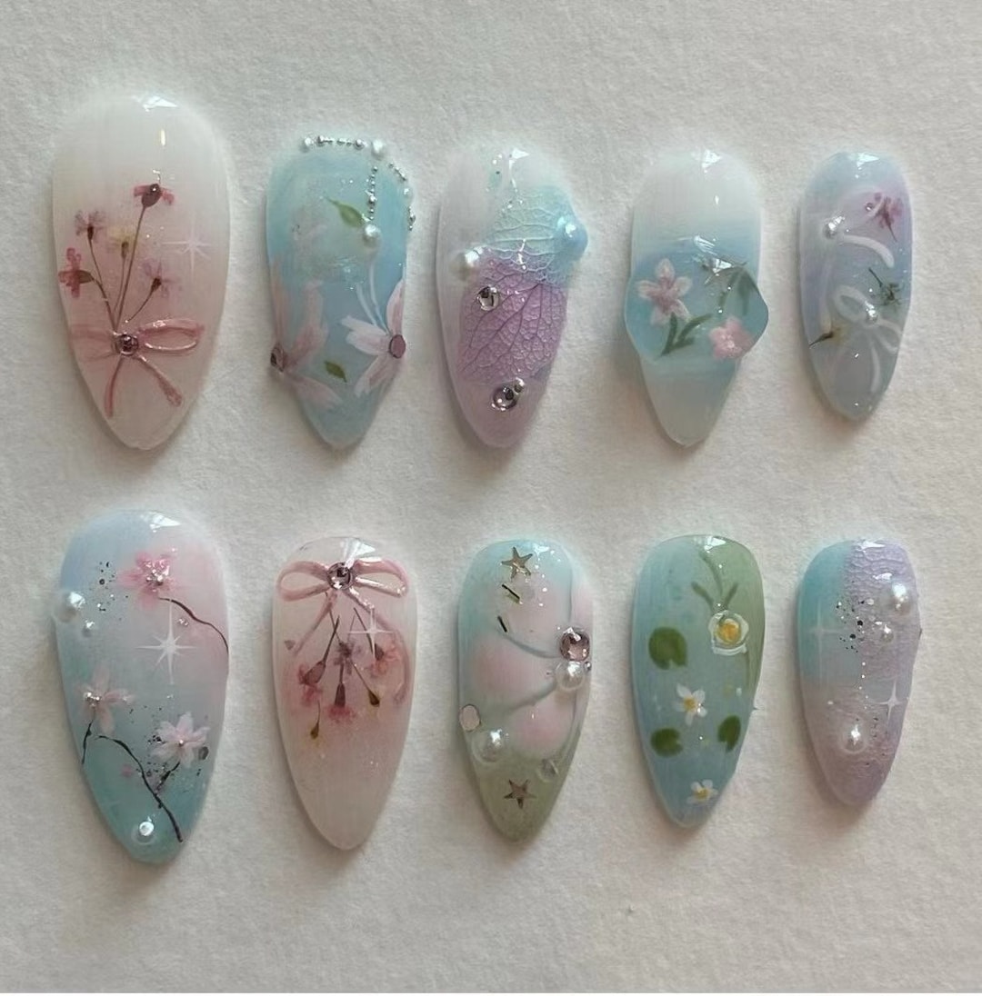 3D Flower Nails\hand Drawn Nails\gift Nails \custom Press on Nails\hand ...
