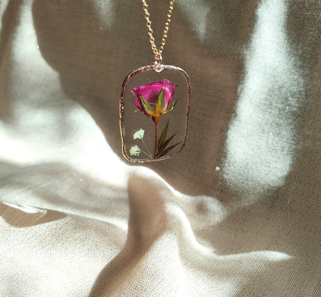 Real Pressed Rose Necklace, Dried Rose Pendant , Rose Resin Jewelry ...