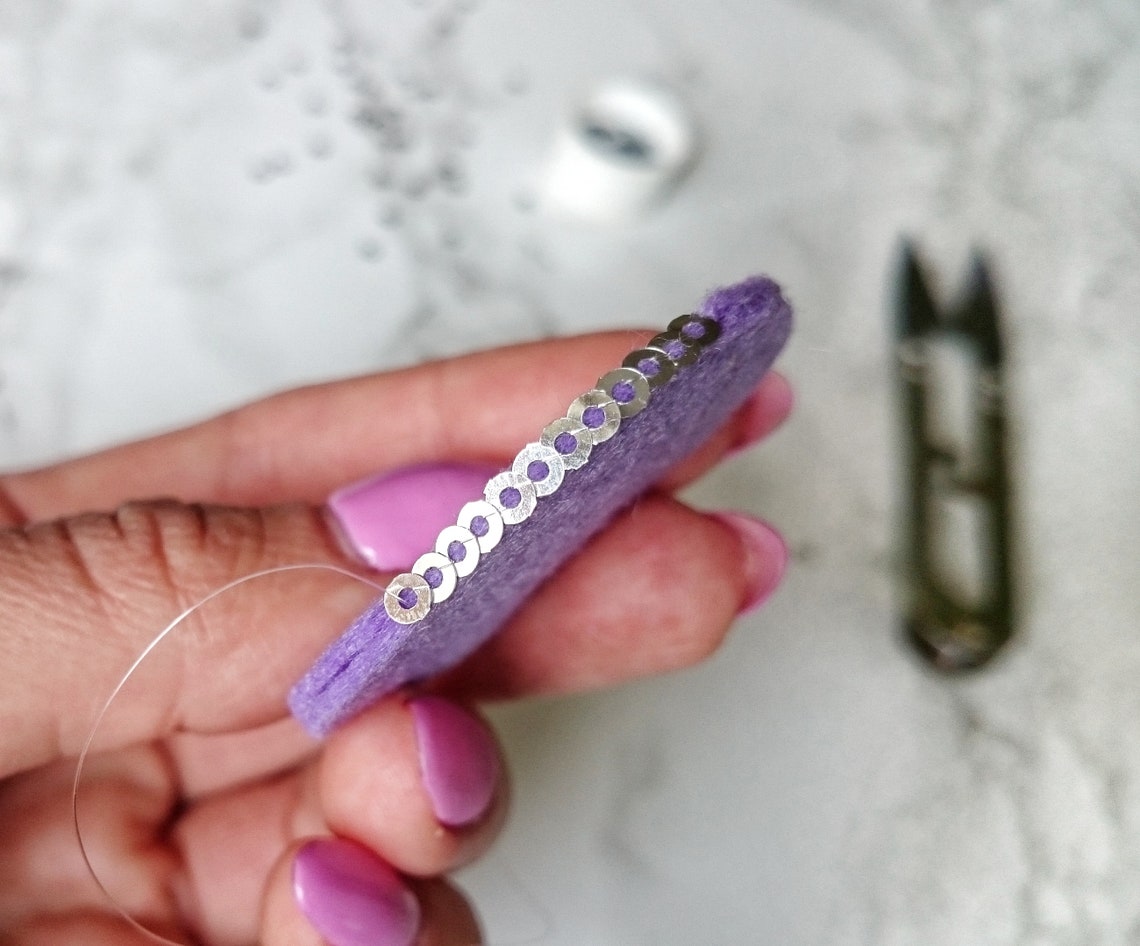 Sequins Stitch Edge Tutorial for Beaded Brooch Edging How to - Etsy