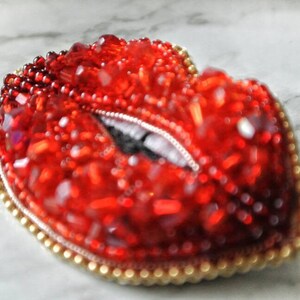 Beaded Red Lips Brooch, Big Lips With Teeth Pin - Etsy