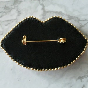 Beaded Red Lips Brooch, Big Lips With Teeth Pin - Etsy