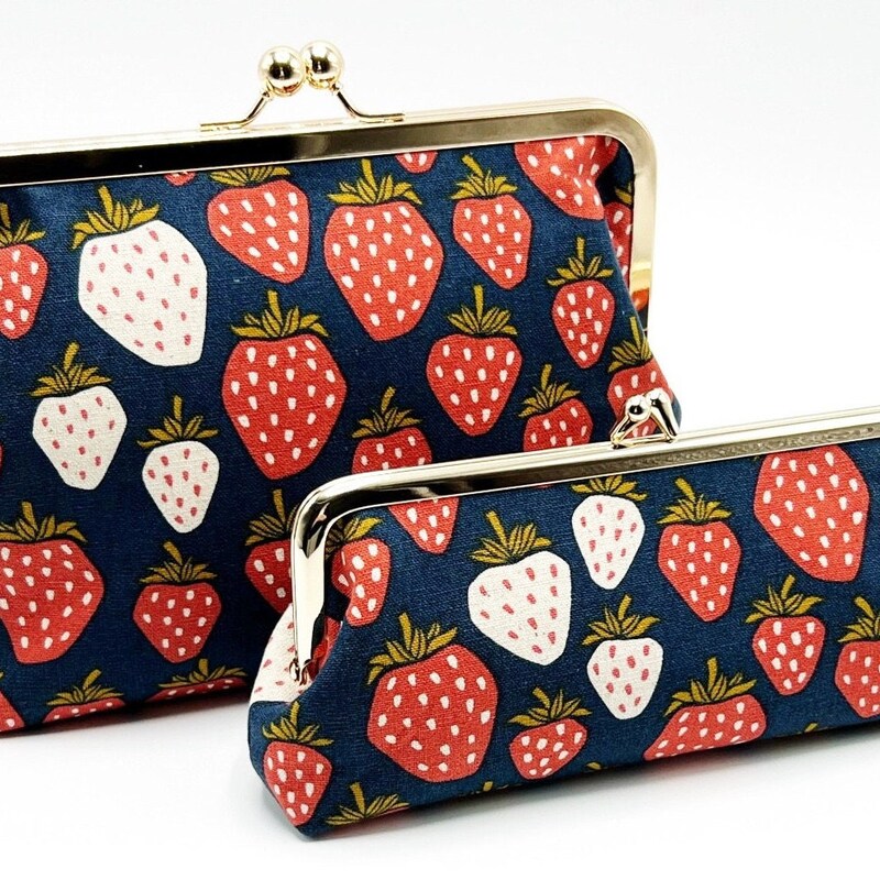 Kiss Lock Purse - Etsy