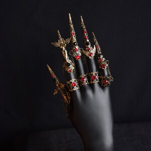 Witchy Claw Rings, Set for One Hand, Wings Hand Armor - Etsy