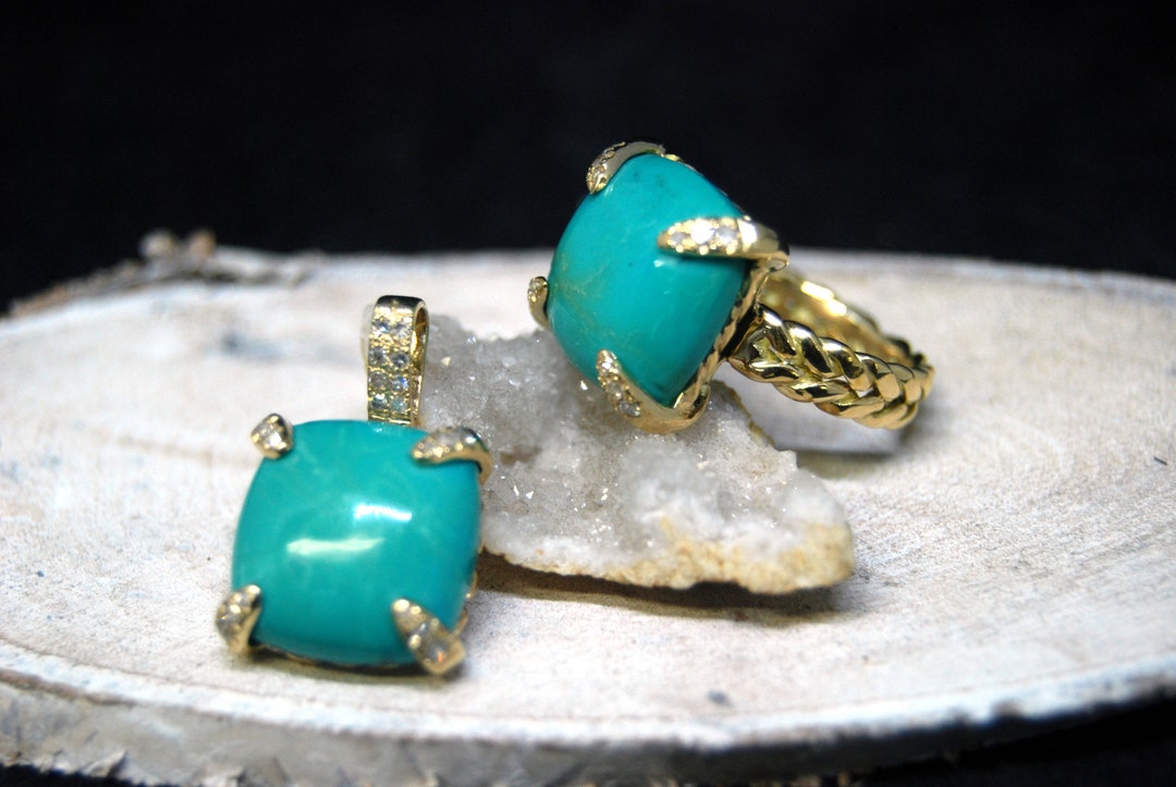 18K Gold Ring and Pendant With Fine Diamonds and - Etsy