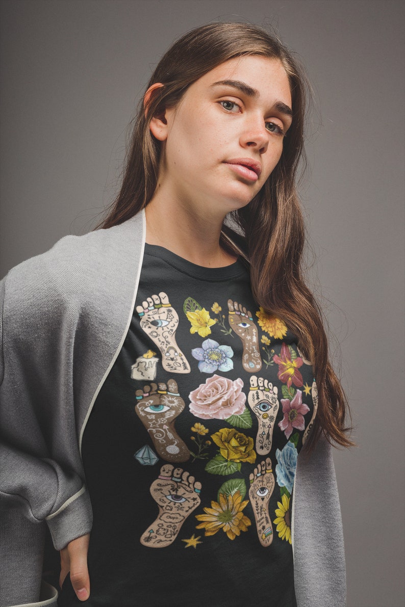 Hamsa Feet Shirt Evil Eye Tshirt Bohemian Gypsy Print Funny - Etsy