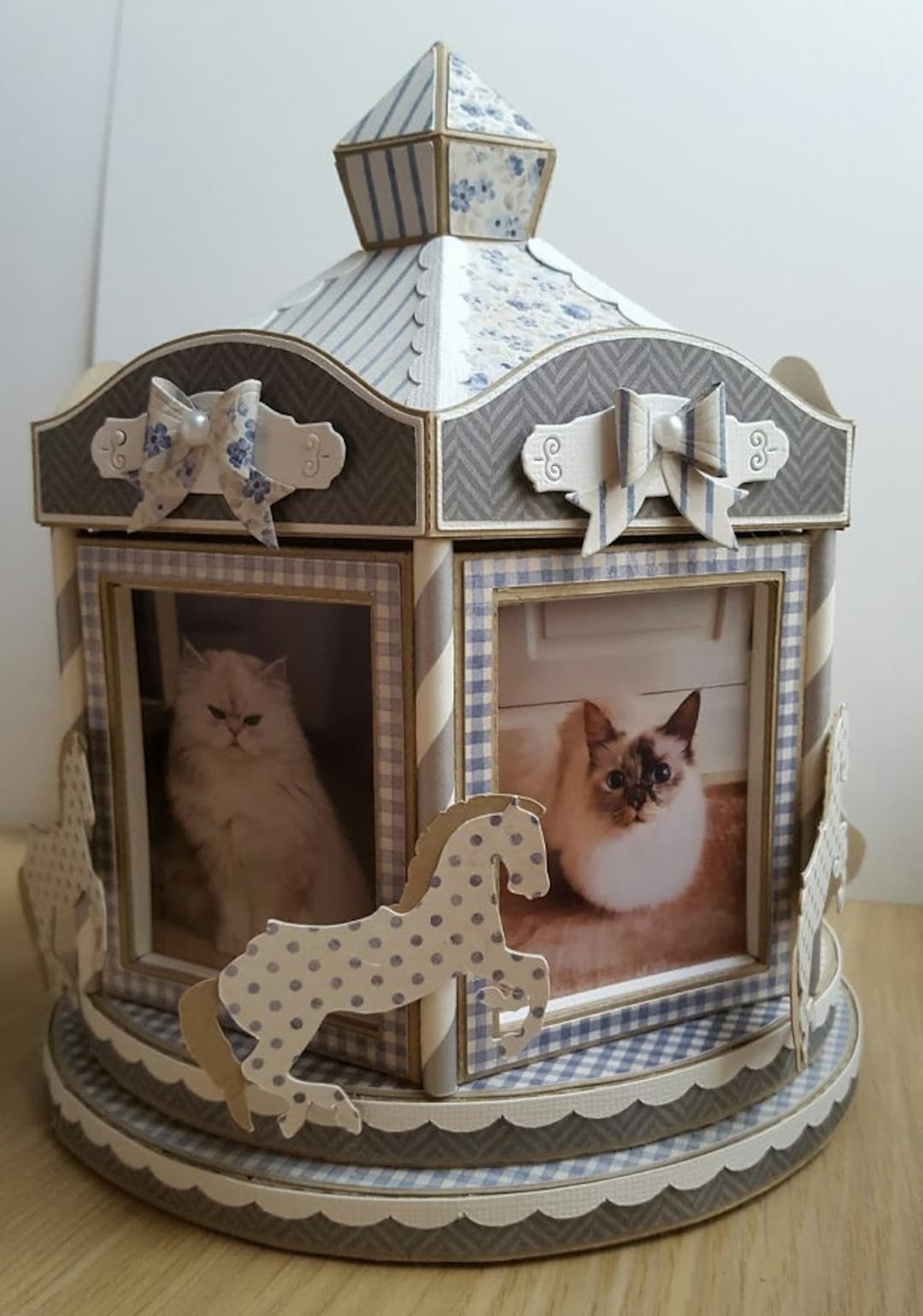 Picture Carousel Gift Box ( Digital Cut File ) - Etsy