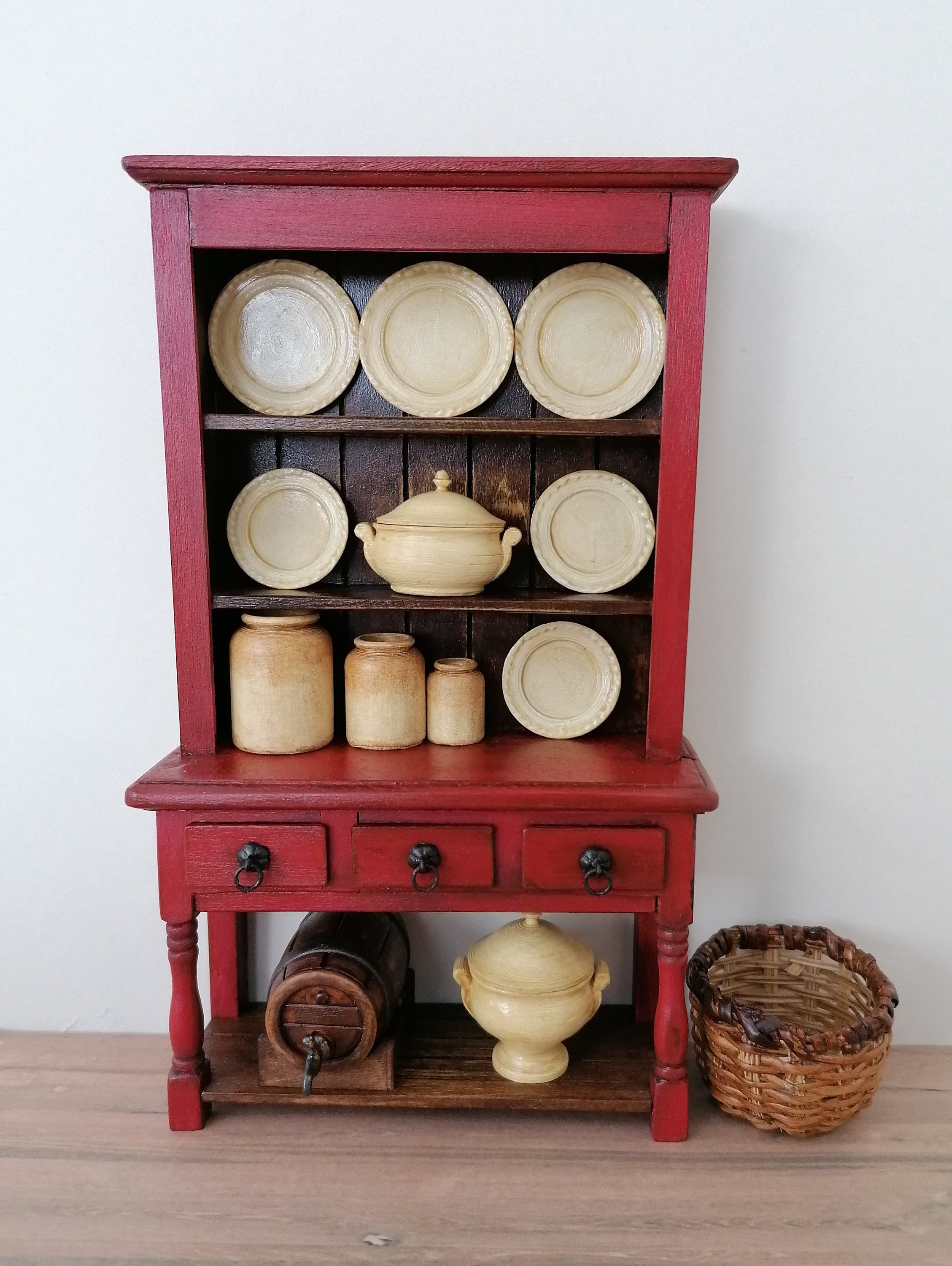 Primitive Hutch for sale | Only 4 left at -75%