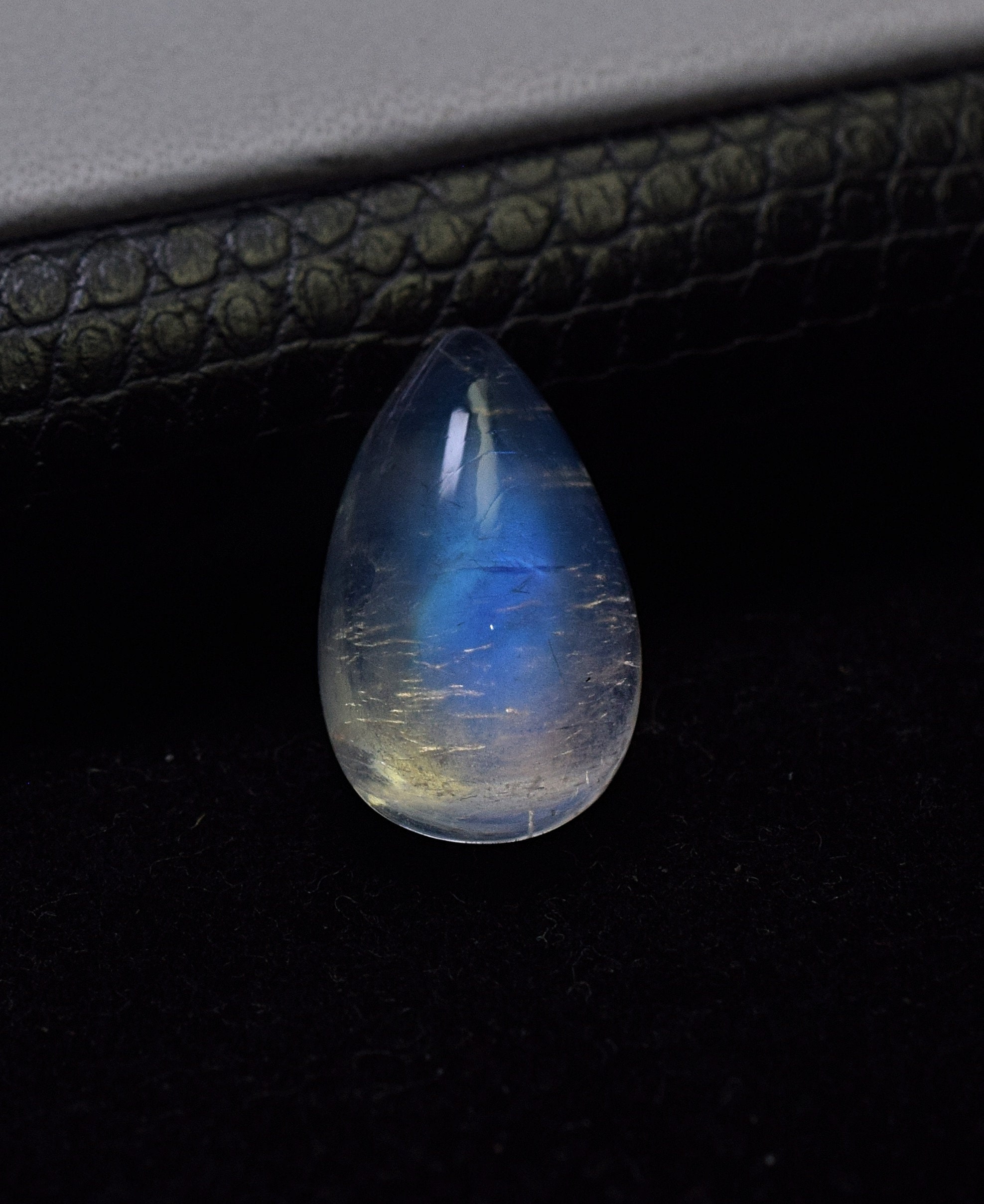 Vibrant Flashy Blue Moonstone 9X14.7 MM Precisely Cutted Shiny - Etsy UK
