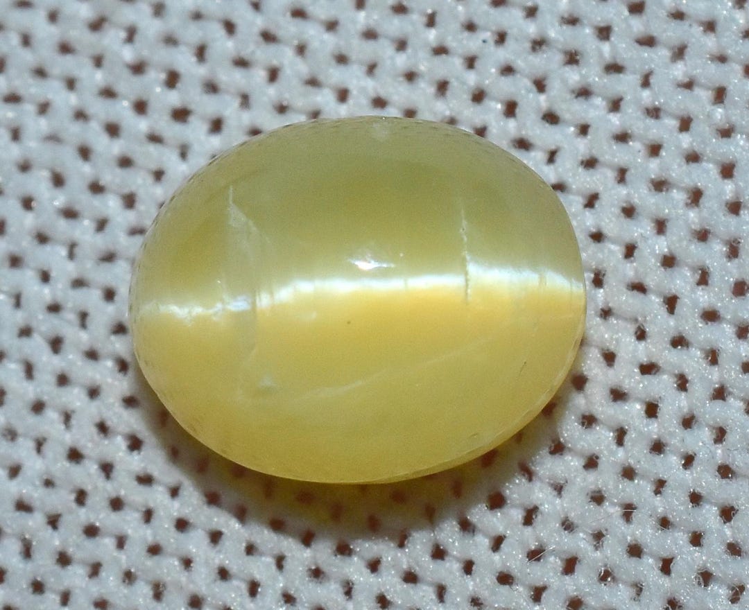 Beautiful Opal Cats Eye Oval Shape Opal Cats Eye Exactly Like A Cat Eye ...