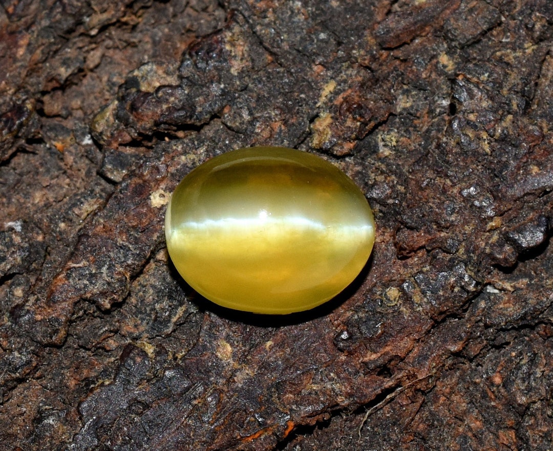 Amazing Opal Cats Eye 8X10 MM Oval Shape Opal Cats Eye Exactly Like A ...