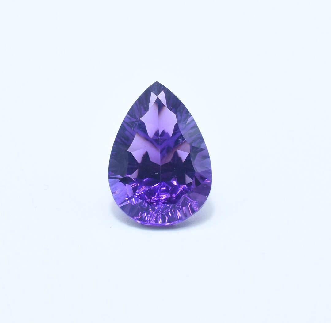 Pear Shape Amethyst Gemstone: Spider Web Cut, 9.85 Carats (13x18 Mm) - Etsy