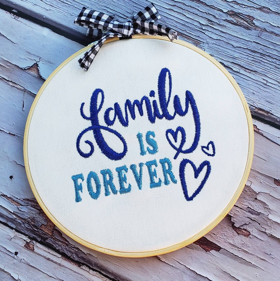 Family Embroidery Hoop Art: Handmade Home Decor (8x8") - Etsy