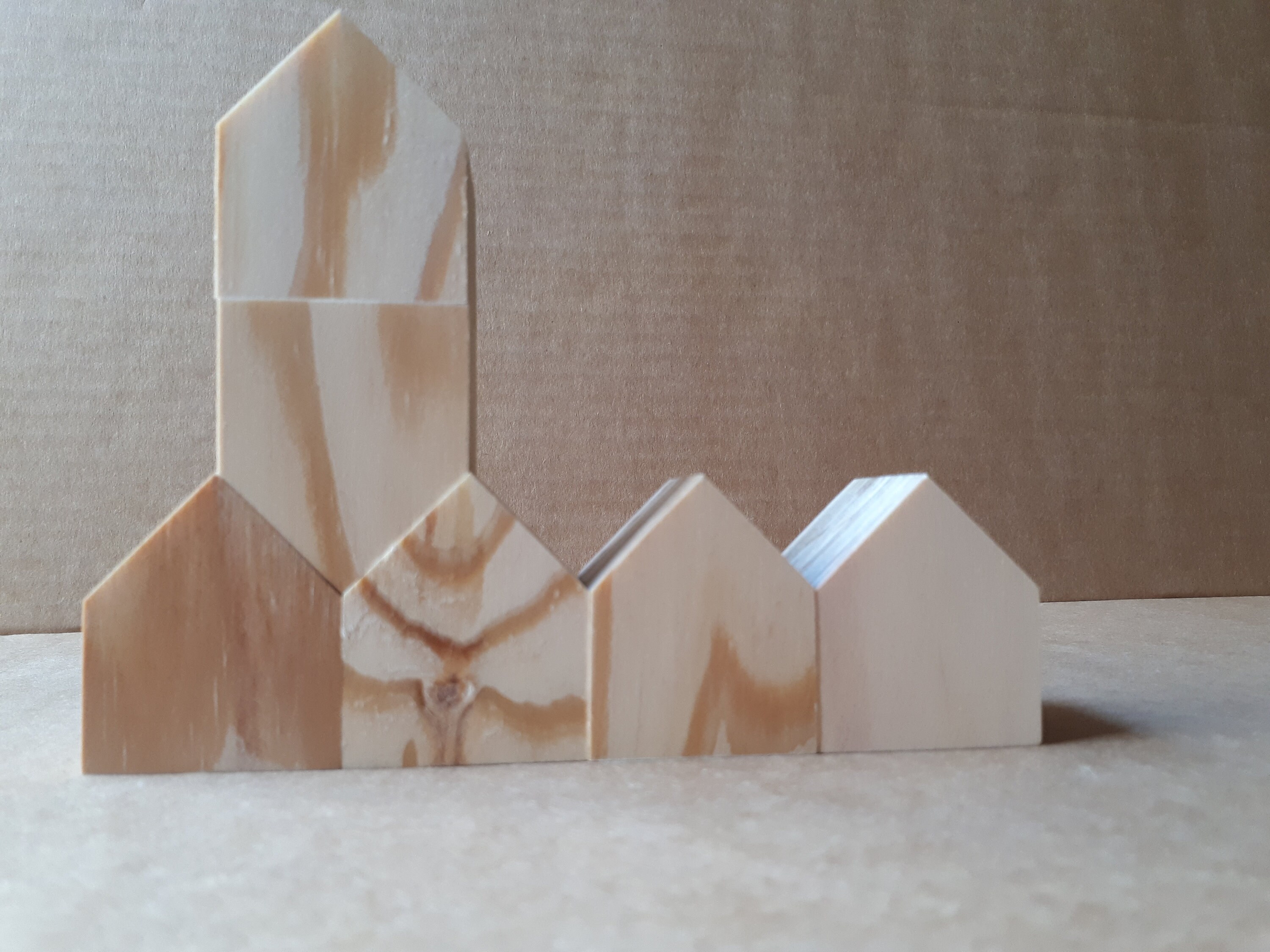 Pequeñas casas de madera contrachapada de pino - Etsy España
