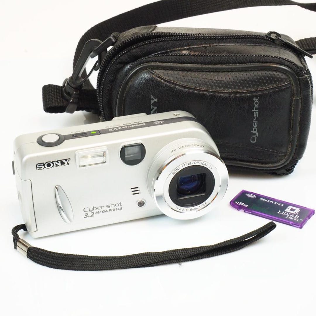 Sony Cybershot DSC-P52 Vintage Digital Camera With Card! - Etsy