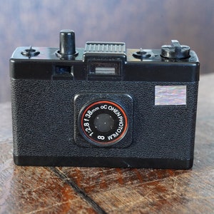Nice Collection of TOY Cameras Simple to Use, Fun Cams With Plastic ...