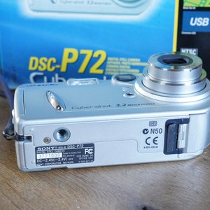 Sony Cybershot DSC-P72 Vintage Digital Camera With Card - Etsy