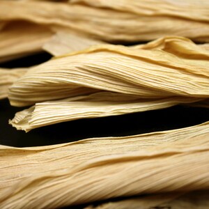 Corn Husk Strips: Fall Decor Craft Supply, Doll Making, Fairy Garden - Etsy