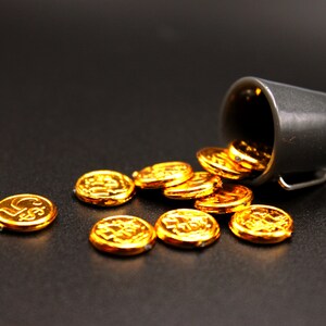 Cauldron of Coins Micro 1:24 Scale Mini Bucket of Leprechaun Gold ...