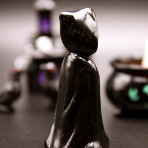 Executioner in Black Hooded Cloak, Wraith Figure W/ Spooky Skull Face ...