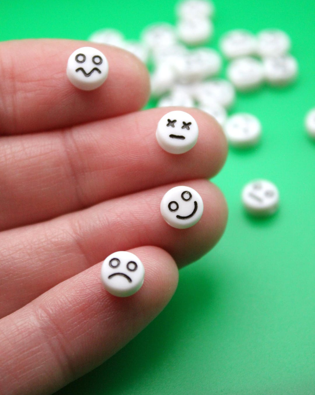Emoji Beads 100pk for Figure Happy Sad Silly Faces for Jewelry Making ...
