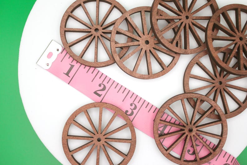 Wagon Wheels 8pk Wood 1:24 Scale 2" Miniatures for Pioneer Historic ...