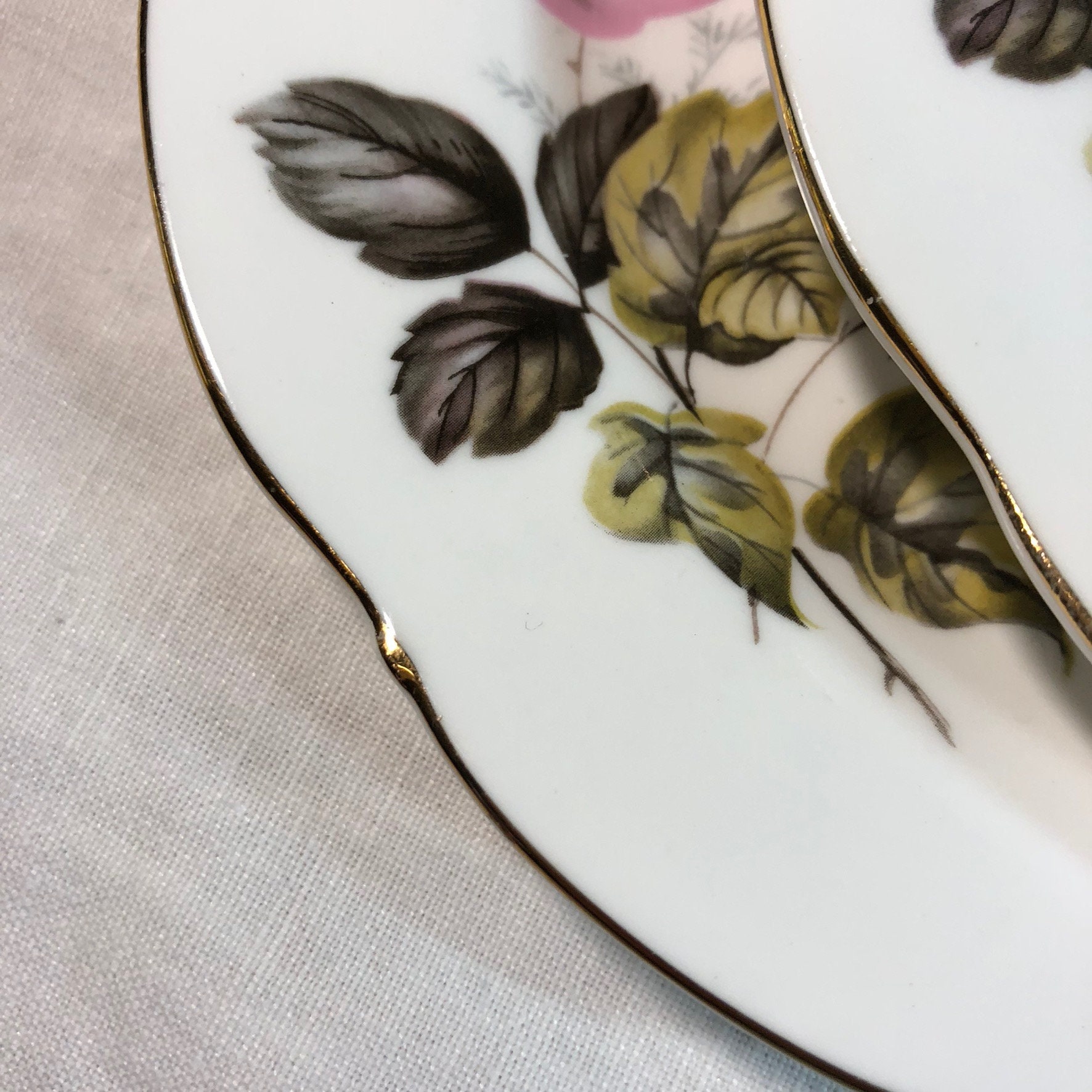 Elizabethan Fine Bone China, Set of 4 Bread and Butter Plates ...