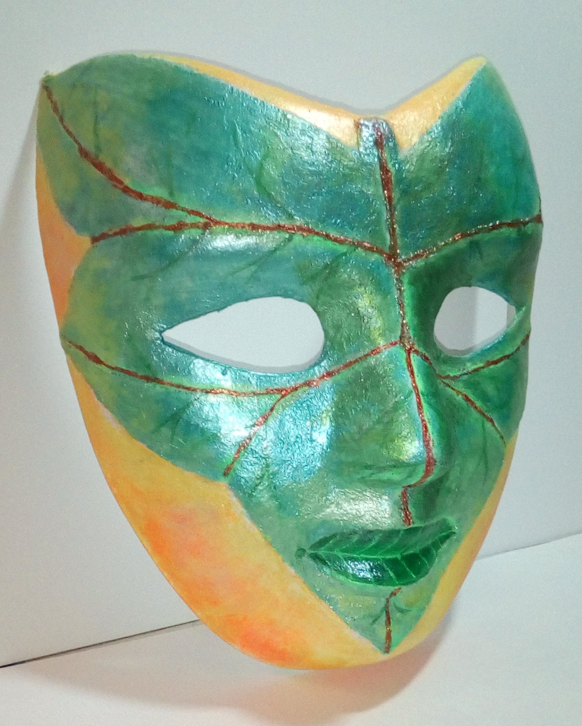 Papier-mâché Mask La Foglia Papermache Mask the Leaf - Etsy UK