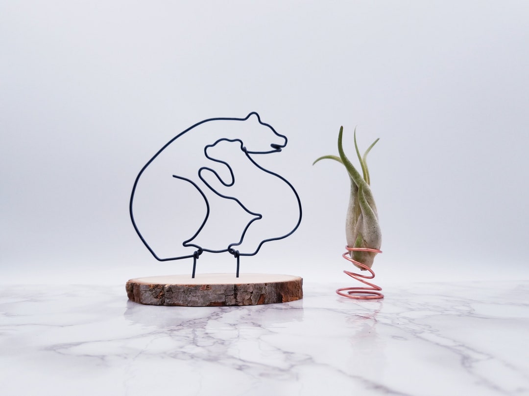 Wire Sculpture Bears Embracing, Personalize, Wire Art, Bears Hugging ...