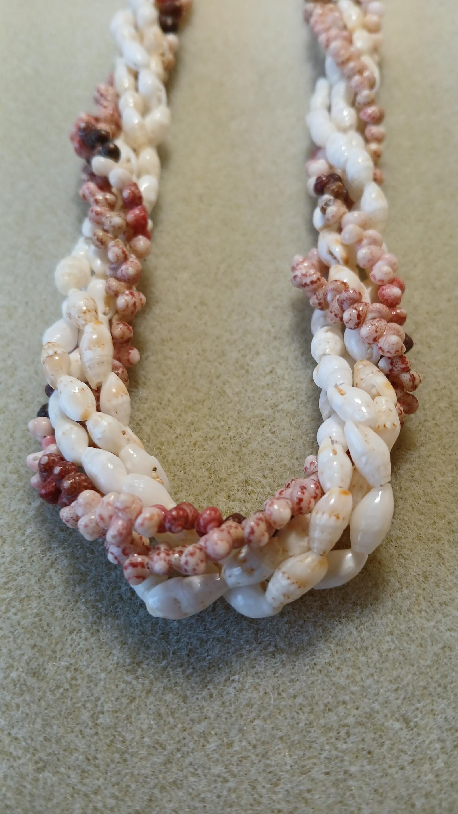 5 Strand Niihau Shell Lei, Kahelelani Laiki Shell Necklace, Classic ...