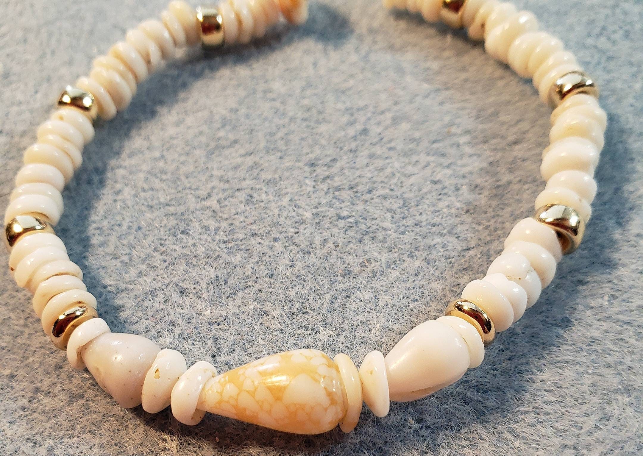 Hawaiian Puka Bracelet, Specter Cone Shell Bangle, Dwarf Cone Shell ...