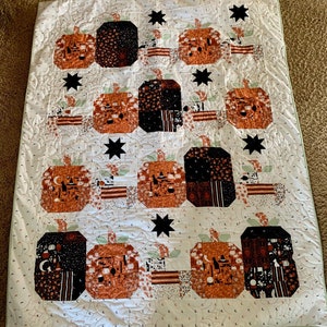 Hocus Pocus Quilt Kit in Spellbound Fabric - Etsy