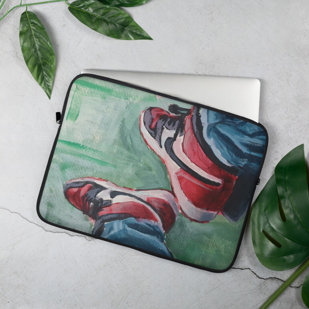 Retro High-top Sneaker Laptop Sleeve – Bold Streetwear-inspired Design ...