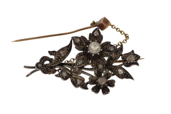 Gold and silver 14 carat antique branch brooch with 1… - Gem