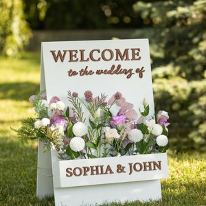 Personalized Flower Box Welcome Sign Ideal Wedding Couple Gift ...