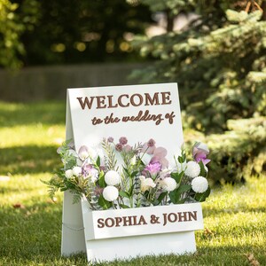 Personalized Flower Box Welcome Sign Ideal Wedding Couple Gift ...
